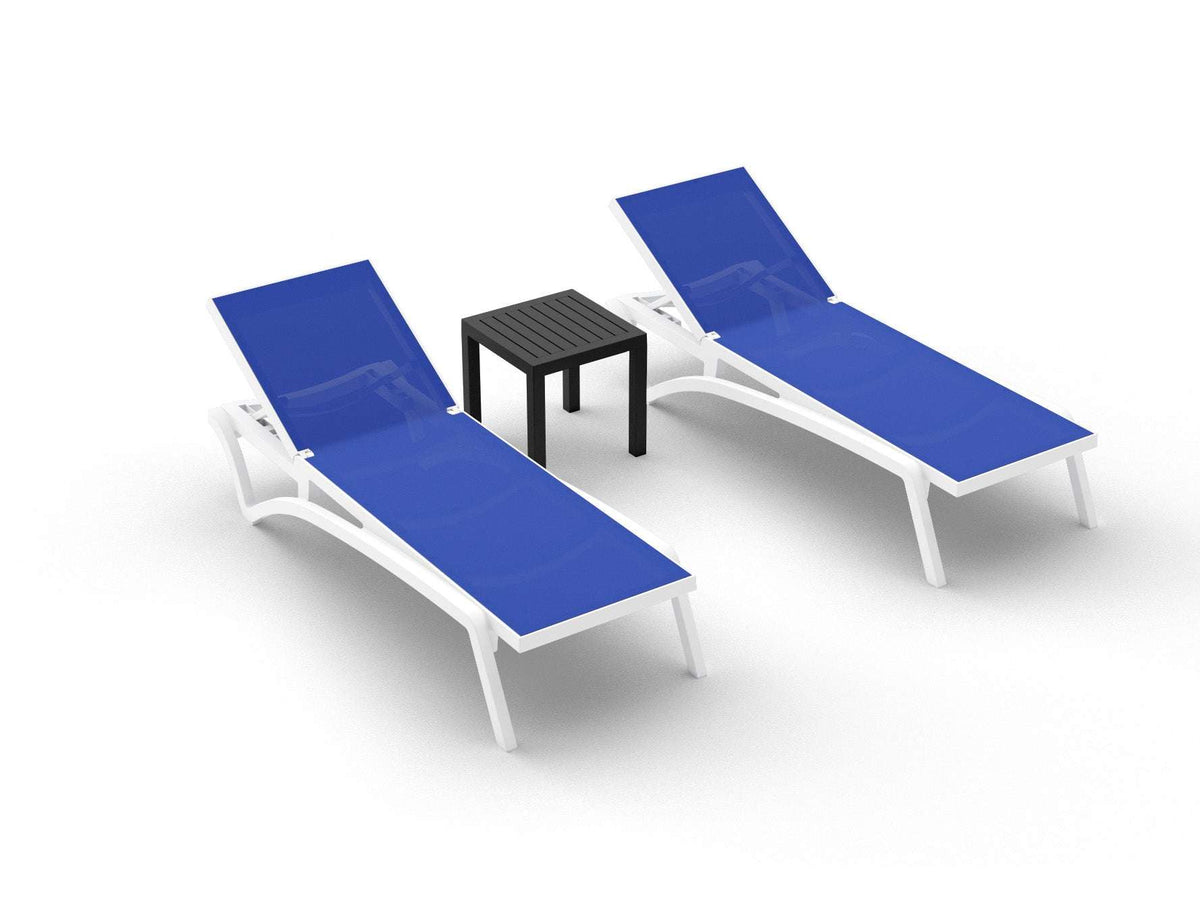 A peaceful moment - Siesta Pacific Sunlounger / Ocean Side Table 3 ...