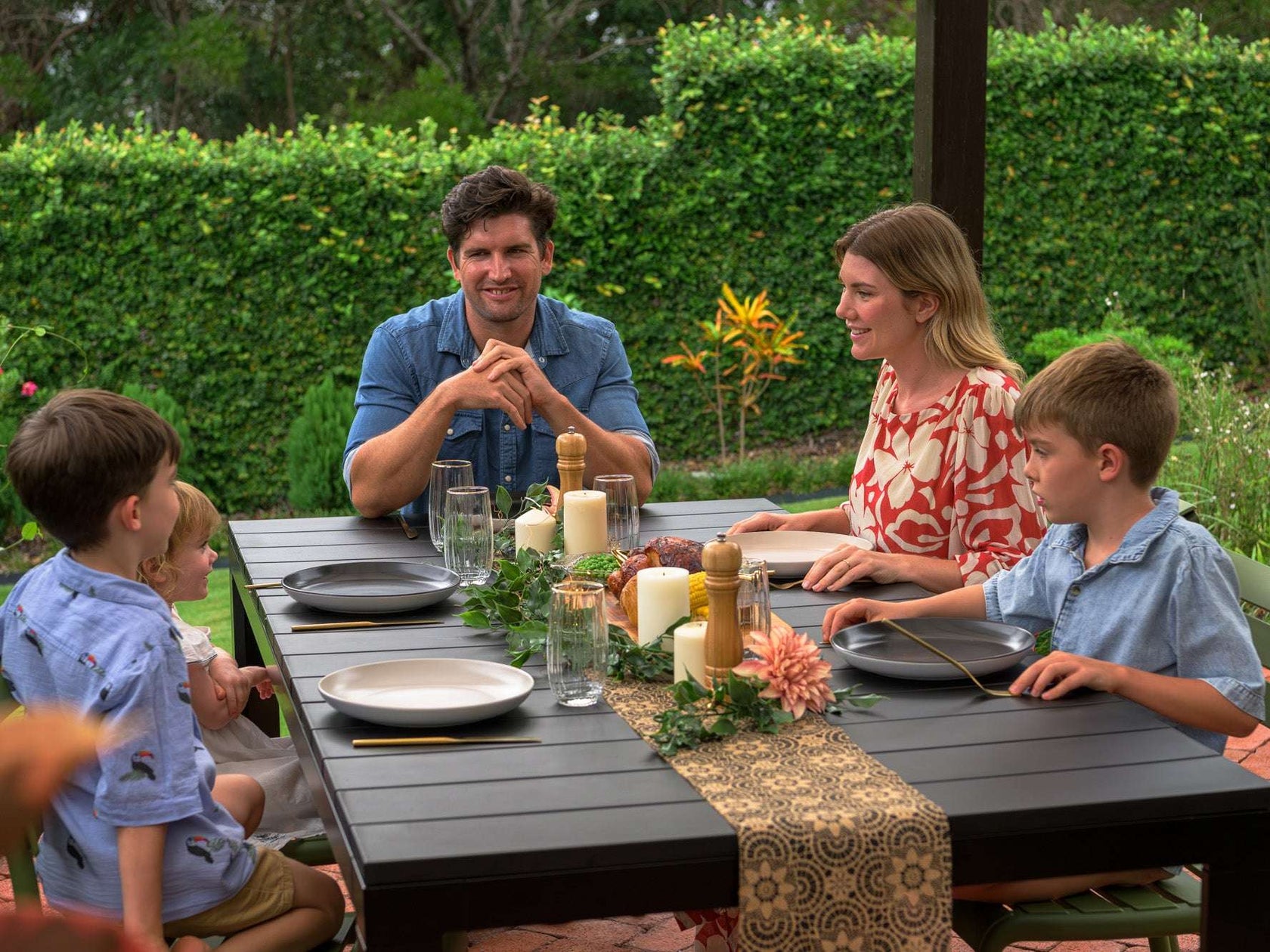 Kinso - Furniture sets for life's moments